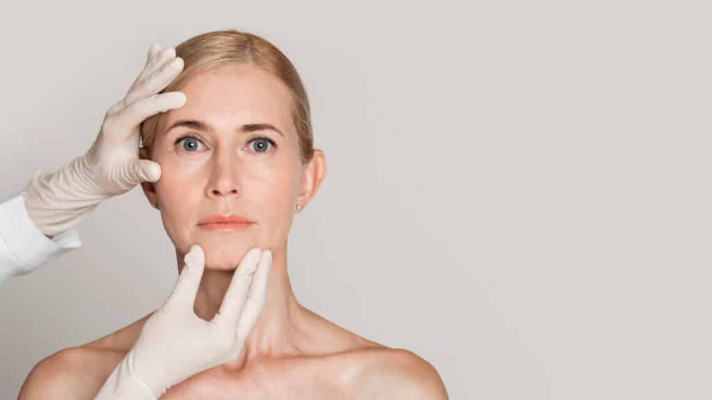 How to Tighten Loose Skin After Weight Loss: Proven Non-Surgical ...